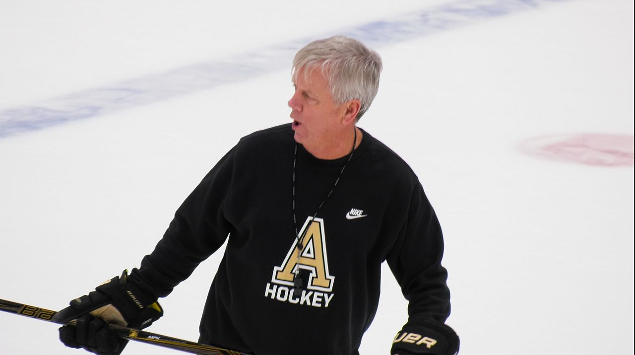 Riley hockey era at West Point coming to an end