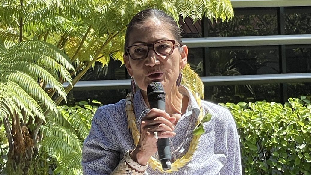 U.S. Secretary of the Interior attends UH facility blessing