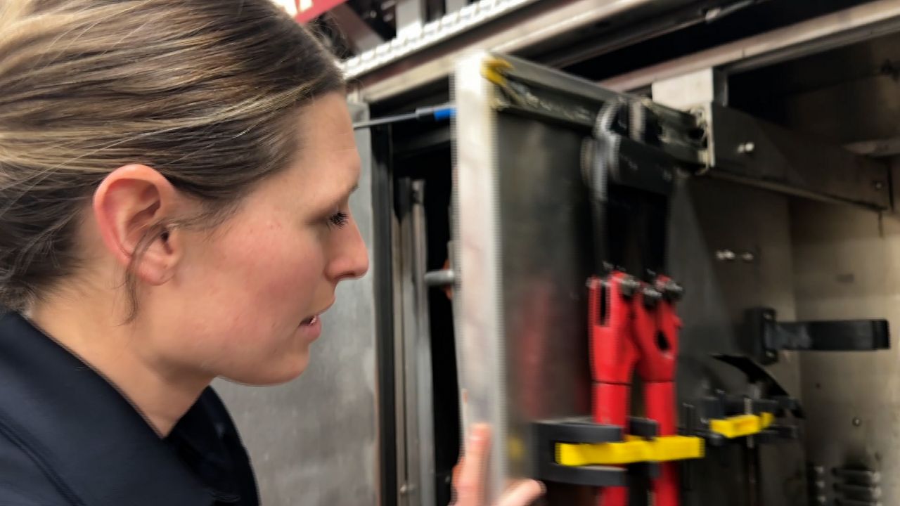 Female firefighters make history in Hamilton