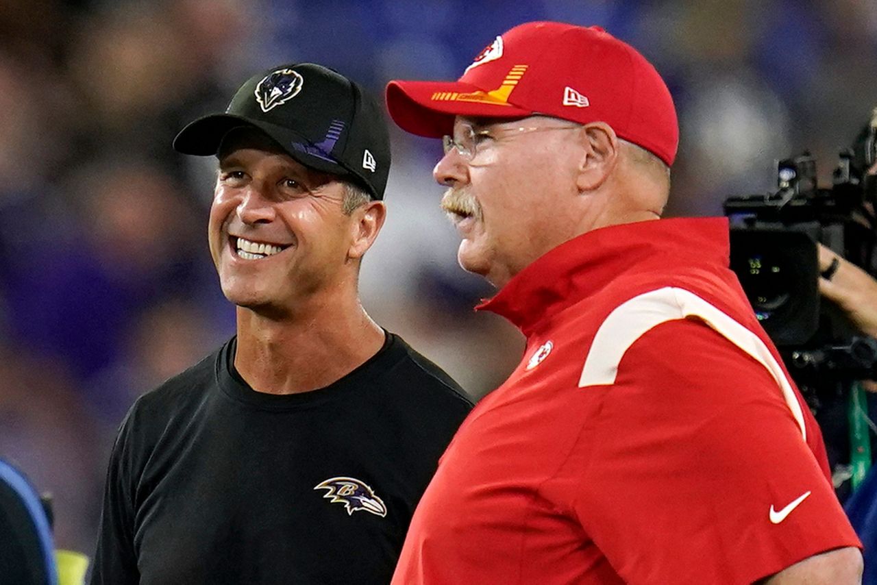 Chiefs-Ravens matchup features star quarterbacks, stingy defenses and ...