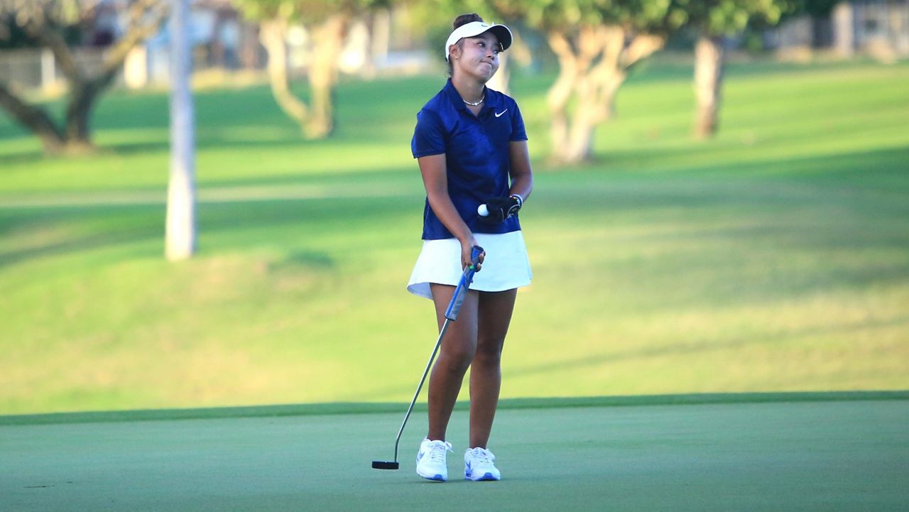 Luafalealo leads 5-player Hawaii contingent on Lotte Day 1