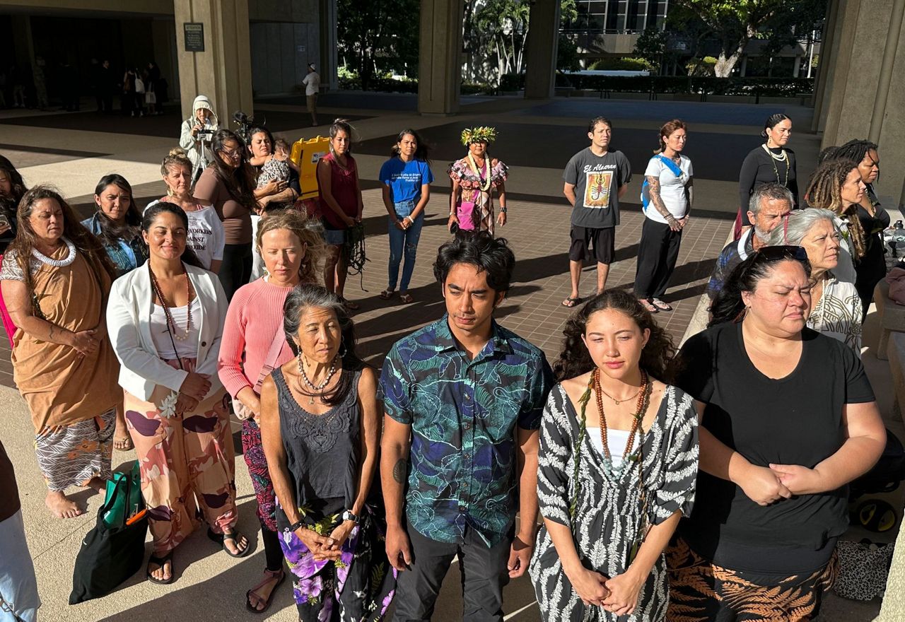 A few midwives seek to uphold Native Hawaiian birth traditions. Would a ...