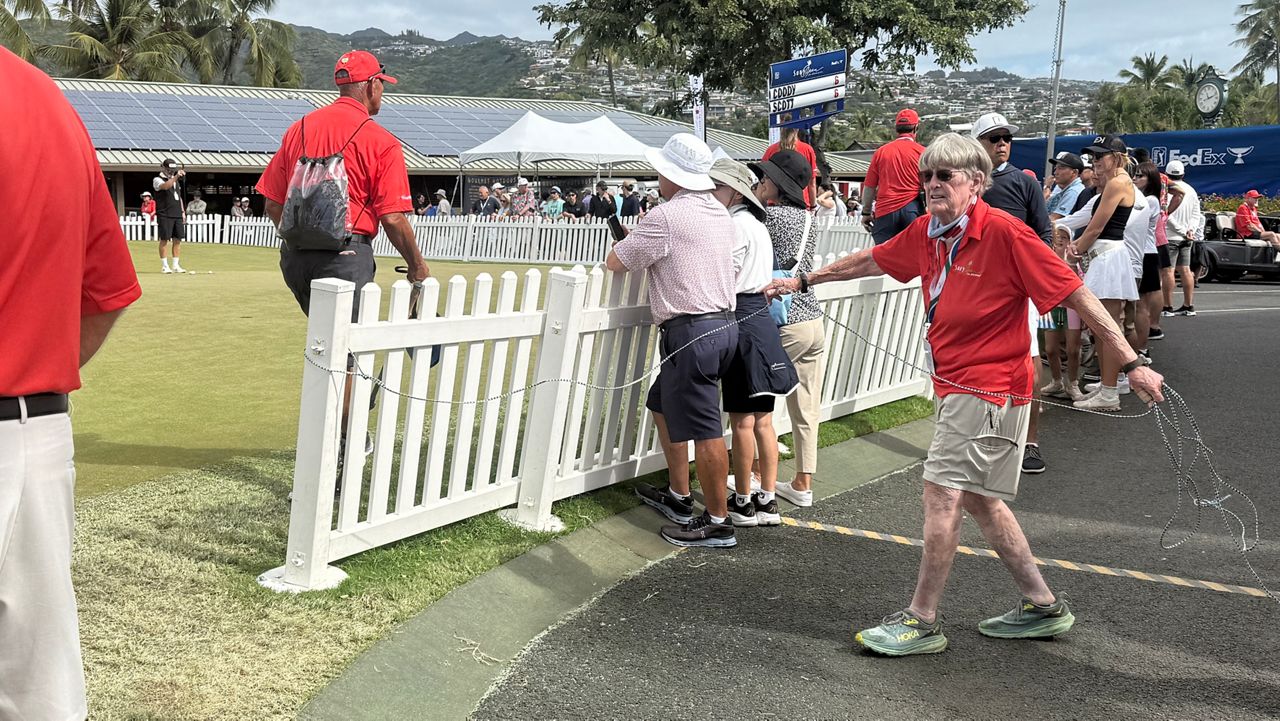 Longtime Sony Open volunteers somber at 2026 edition