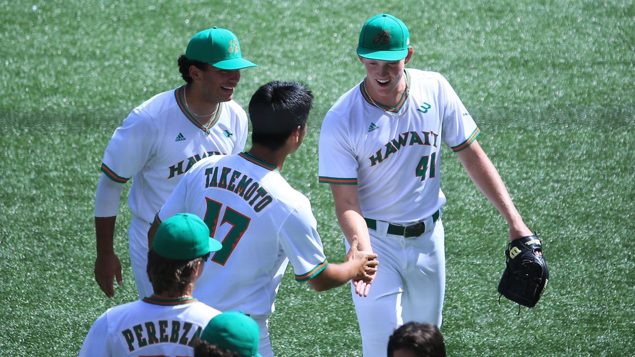 Hawaii baseball team overpower Northeastern for series lead