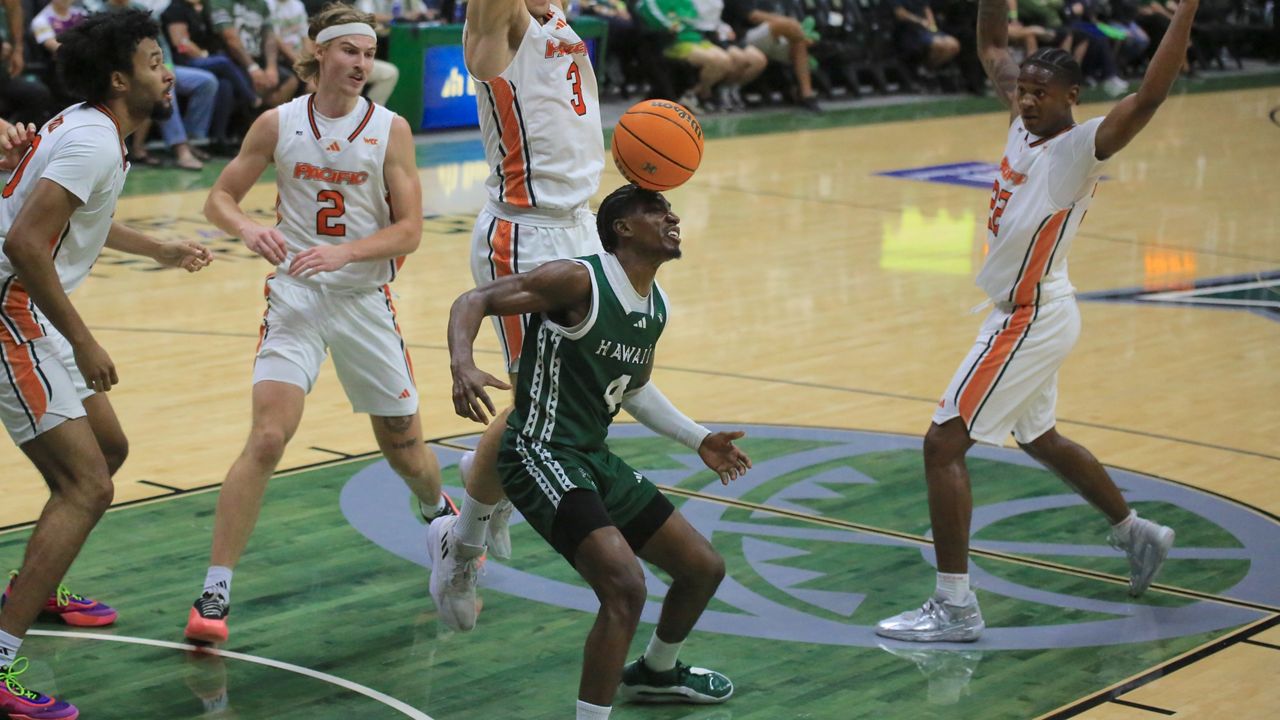 Hawaii hoops beats Pacific for Rainbow Classic championship