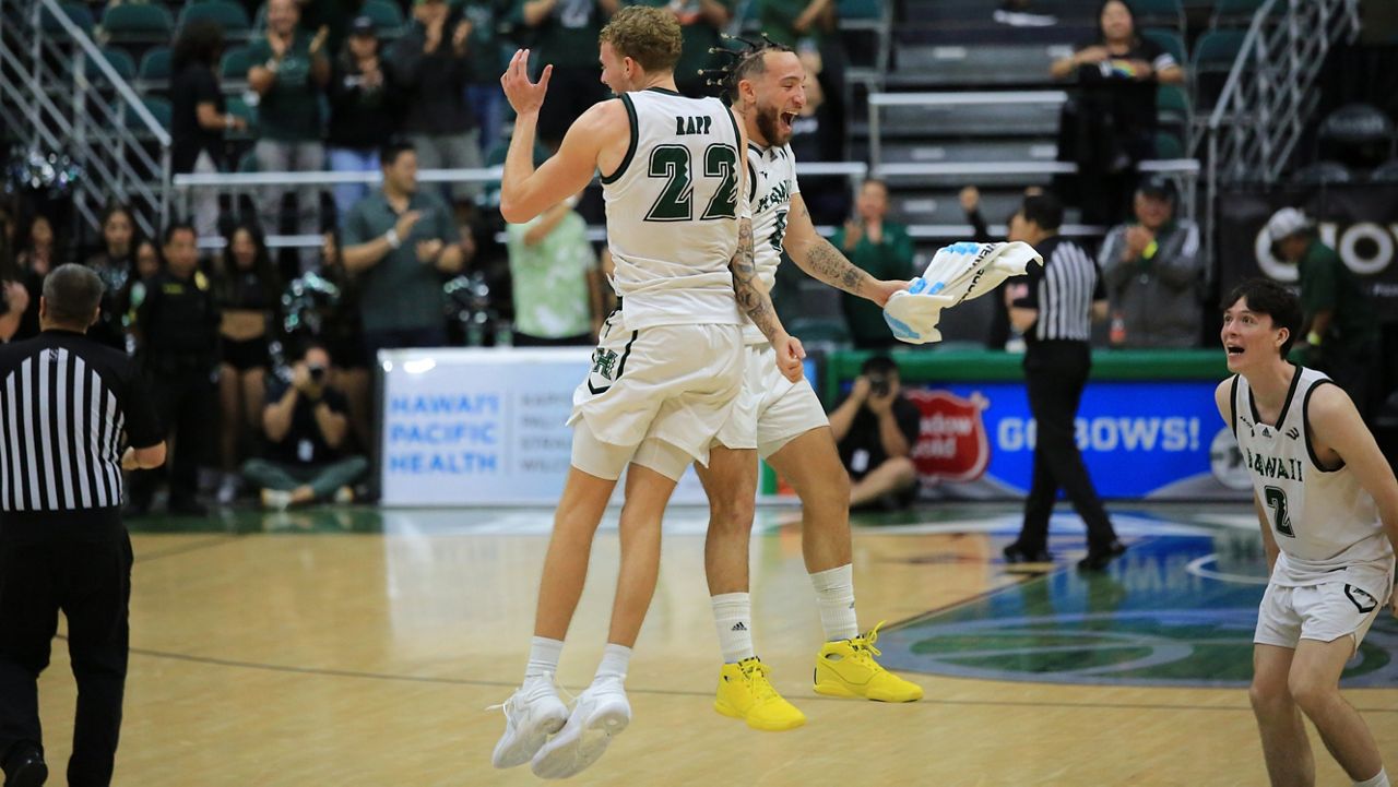 Williams helps Hawaii basketball in win over UCSD