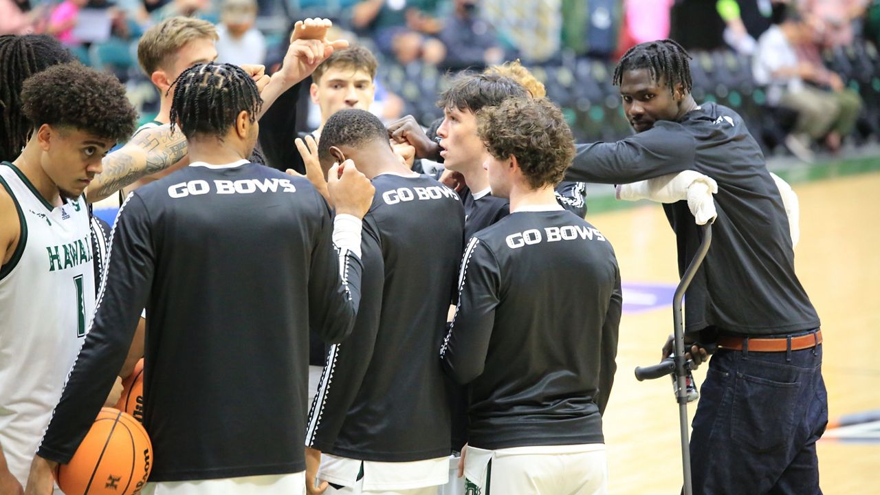 UC Santa Barbara hammers Hawaii men's basketball team