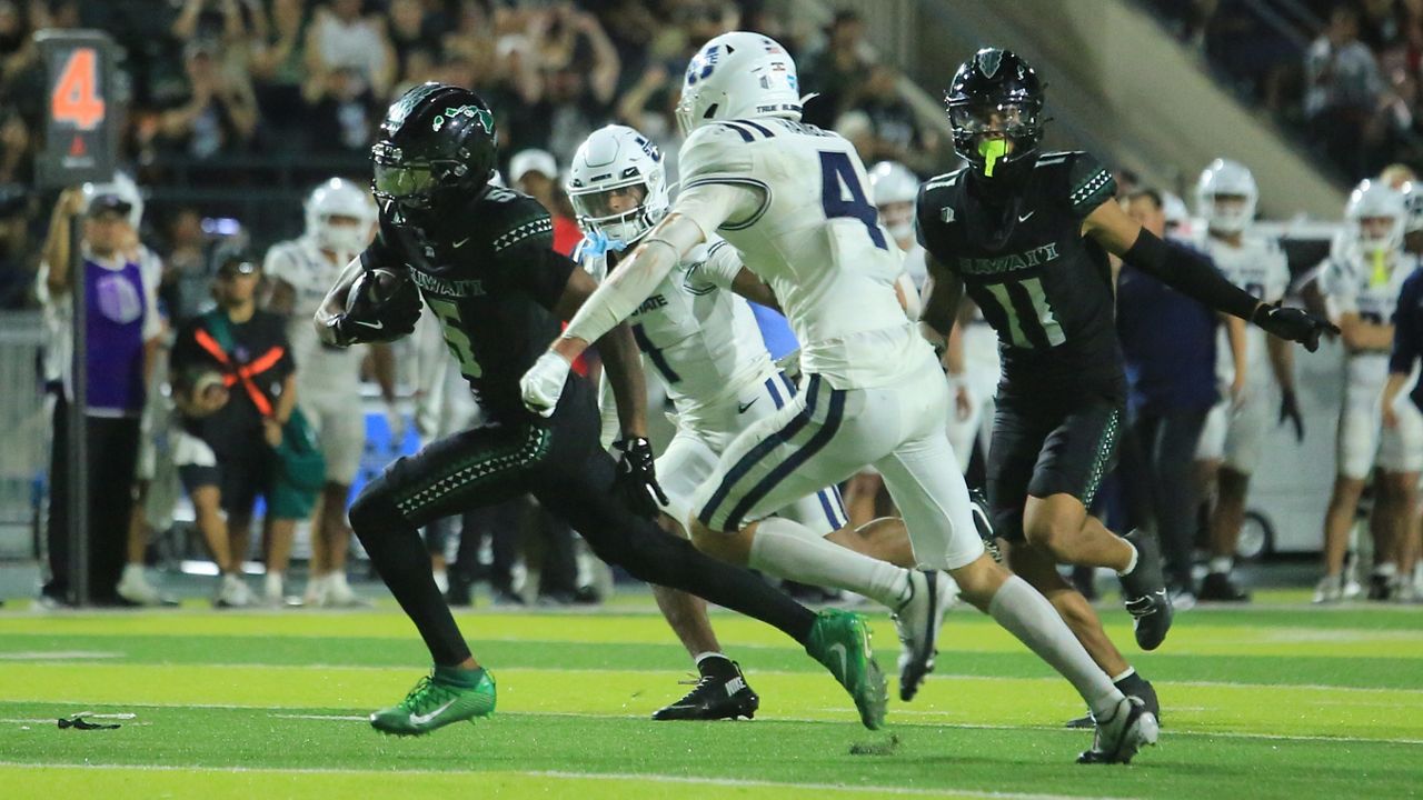 Hawaii football team separates from Utah State