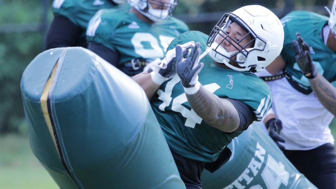 Bishop Gorman trio seeks to make impact with Hawaii football