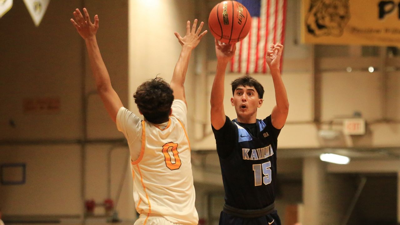 Kailua takes 1st top OIA boys basketball title since 1982
