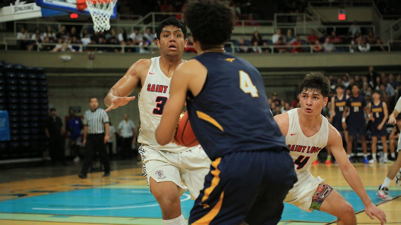 Saint Louis earns 3rd straight HHSAA boys basketball title
