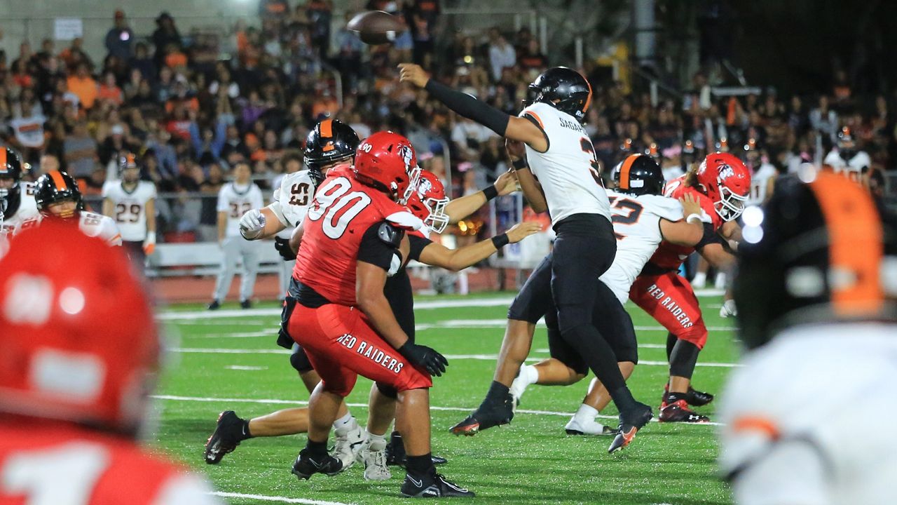 Campbell picks up marquee win at Kahuku, sweeps OIA Open