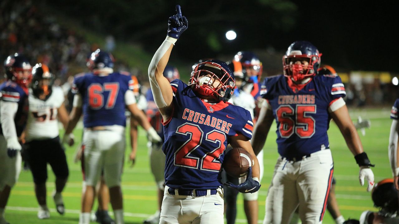 Kahuku, Saint Louis reach HHSAA Open Division final