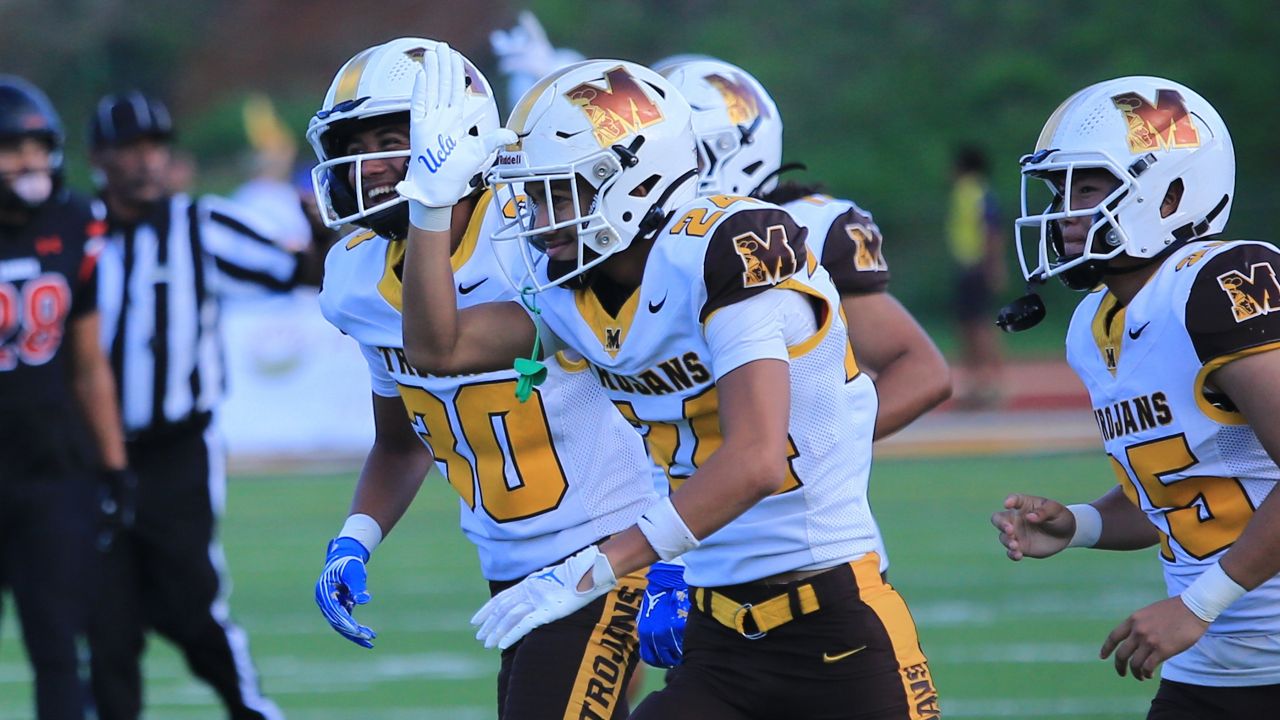 Kahuku, Saint Louis reach HHSAA Open Division final