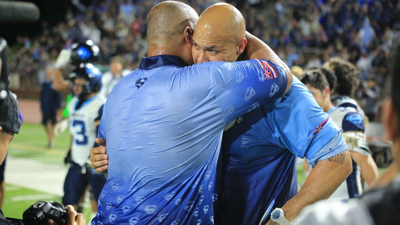 Kailua football clutch against Kapaa for 1st state title