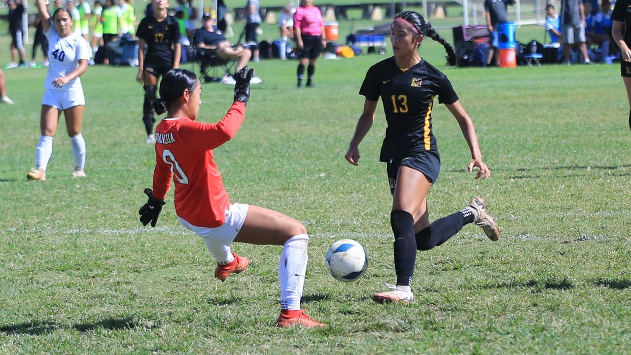 Moanalua, Waipahu get OT wins in HHSAA girls soccer quarters