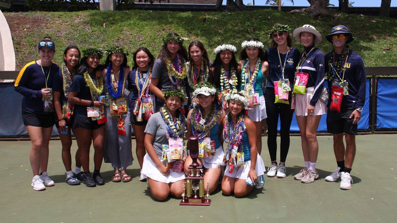 Hawaii Island schools sweep state tennis singles in Lahaina