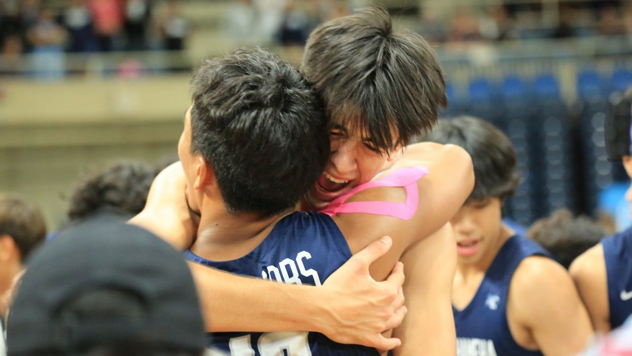 Kamehameha dethrones state boys volleyball champ Punahou