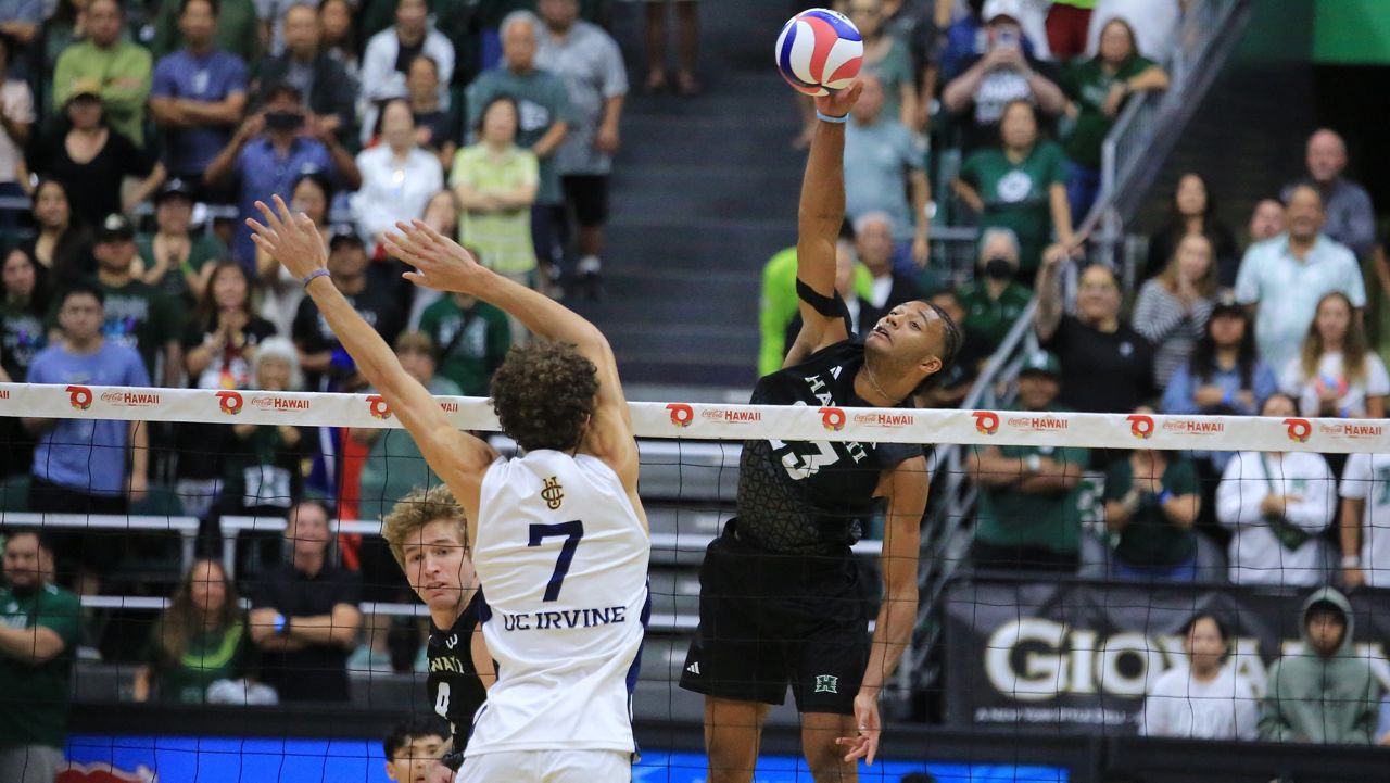 UH men's volleyball raises level in 2nd sweep of UC Irvine