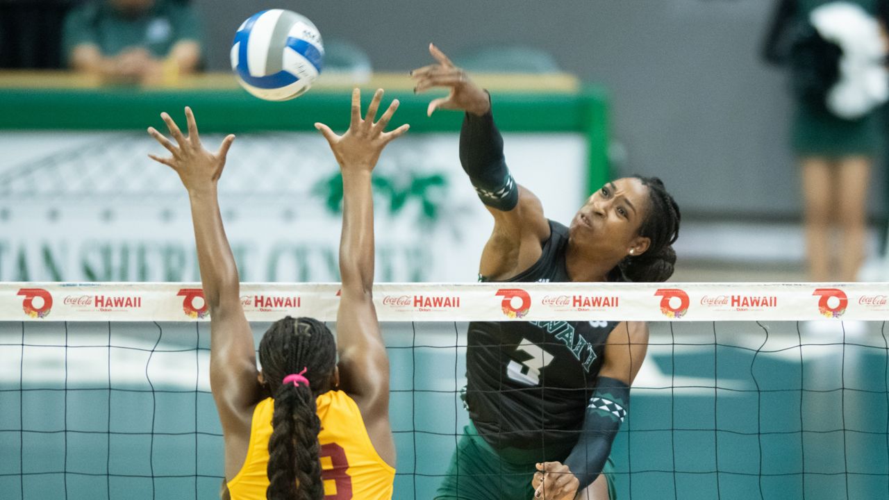 Hawaii women's volleyball sweeps Cal State Bakersfield