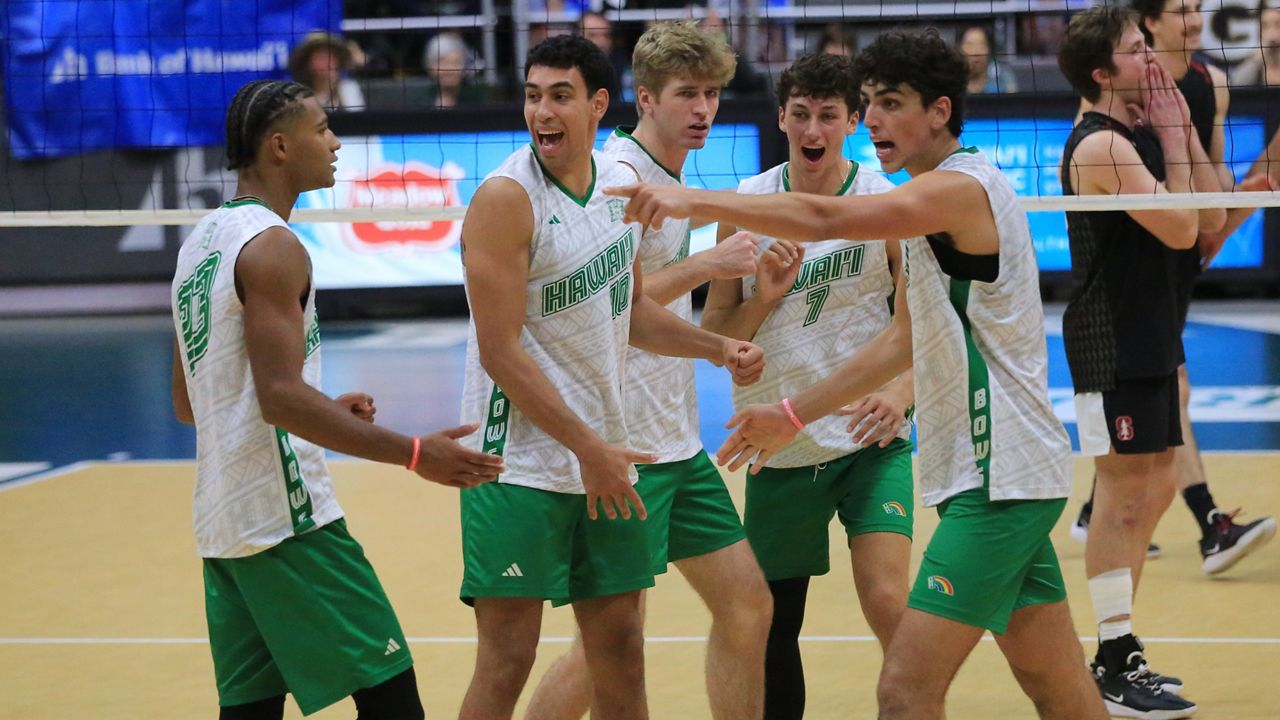 Evan Porter, Stanford deal Hawaii men's volleyball 1st loss