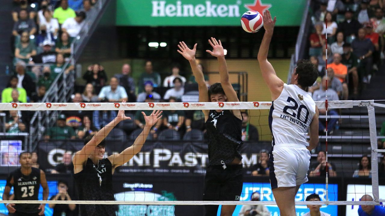 UH men's volleyball raises level in 2nd sweep of UC Irvine