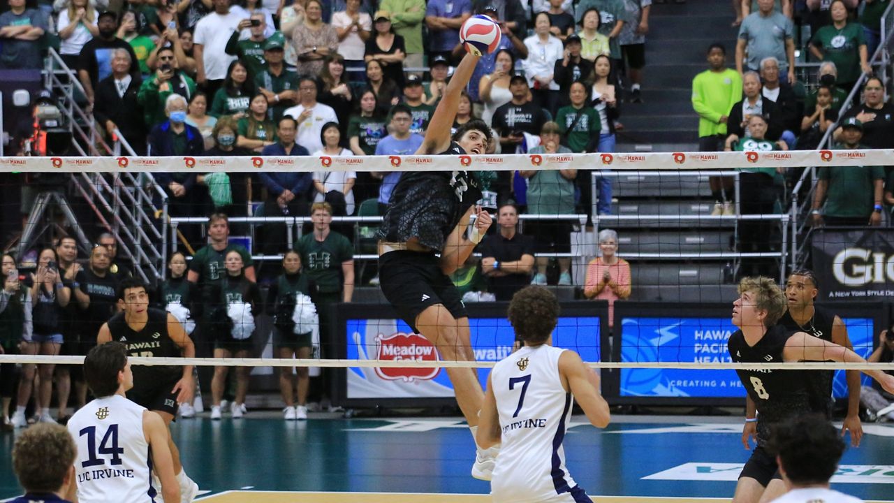 UH men's volleyball raises level in 2nd sweep of UC Irvine