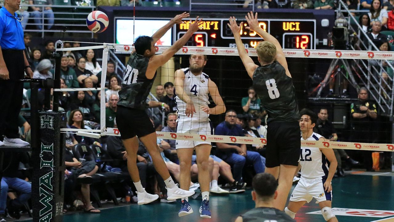 Chakas' injury overshadows UH volleyball defeat of UC Irvine