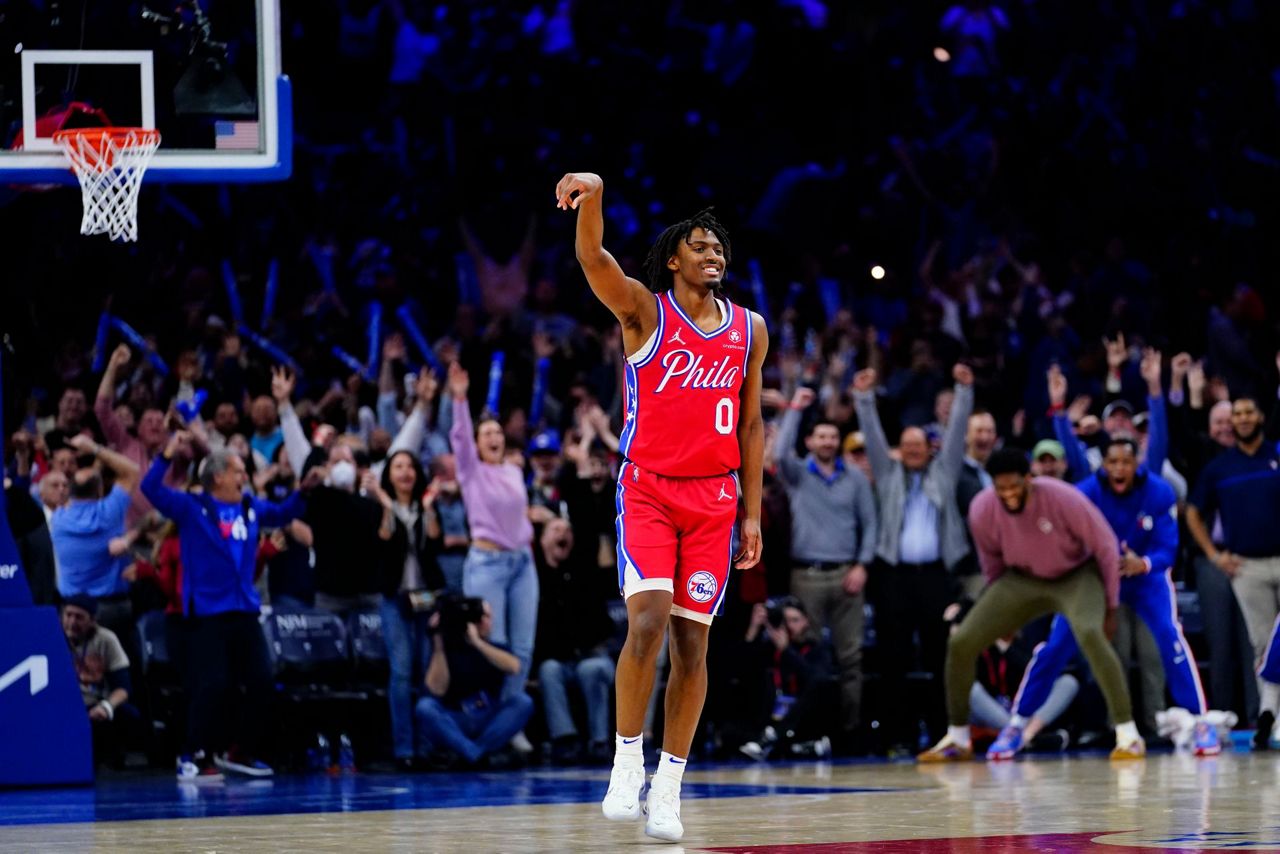 Maxey scores 28 as 76ers, without Harden, Embiid, beat Heat