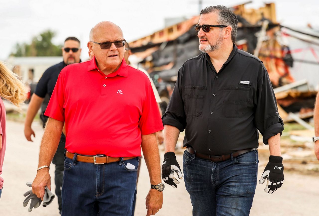 Power outages continue across southern US; triple-digit heat wave grips ...