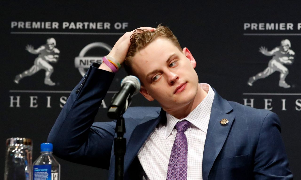 LSU QB Joe Burrow wins Heisman Trophy in landslide vote