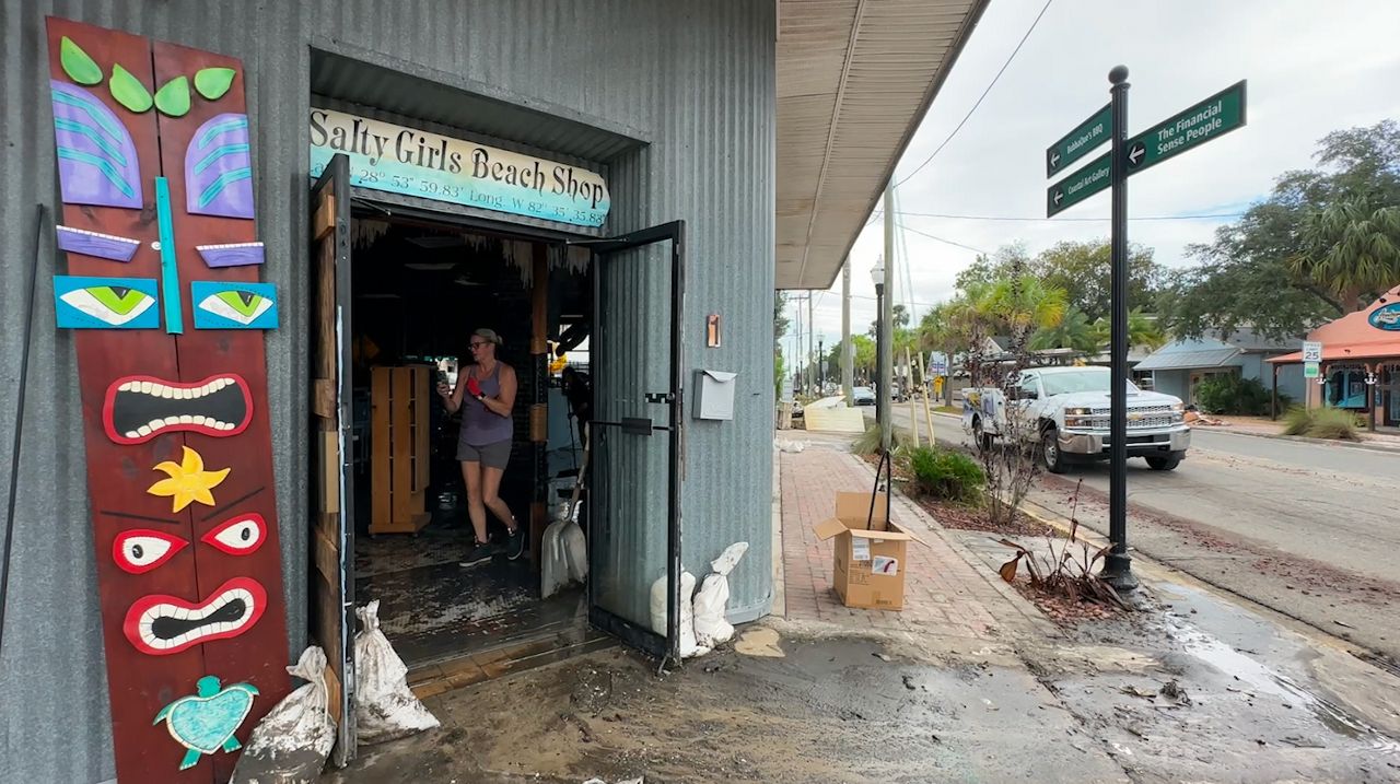 Residents in Crystal River clean-up after Hurricane Helene