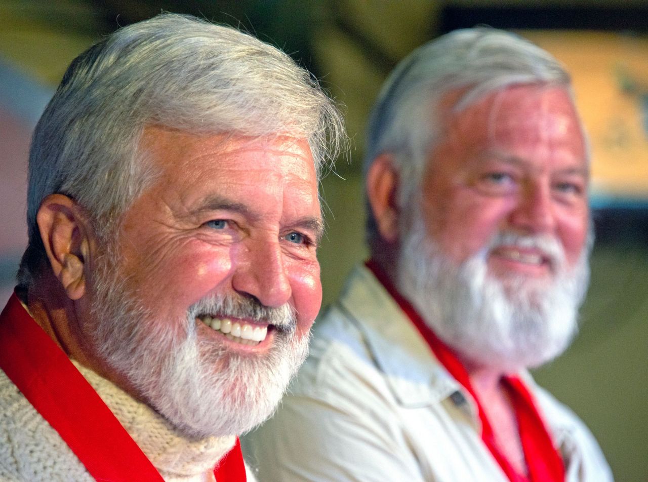 Husband of celebrity chef Paula Deen wins Hemingway contest