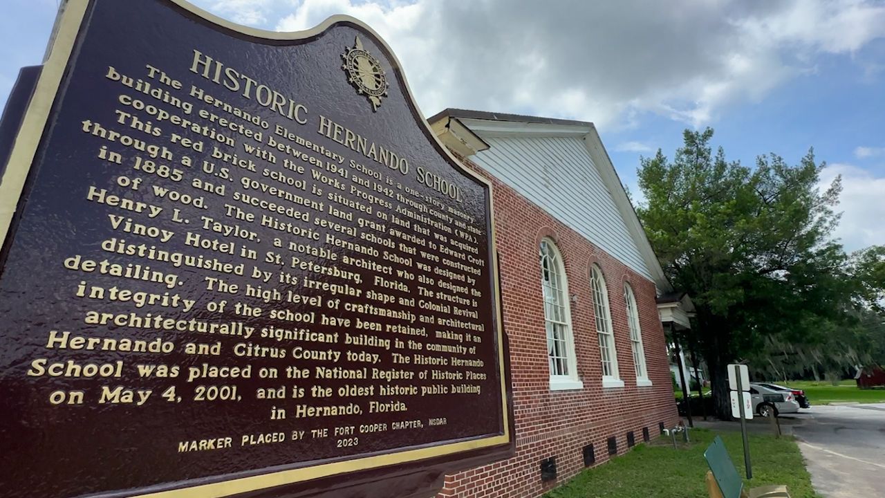 Historical marker presented to Historic Hernando School