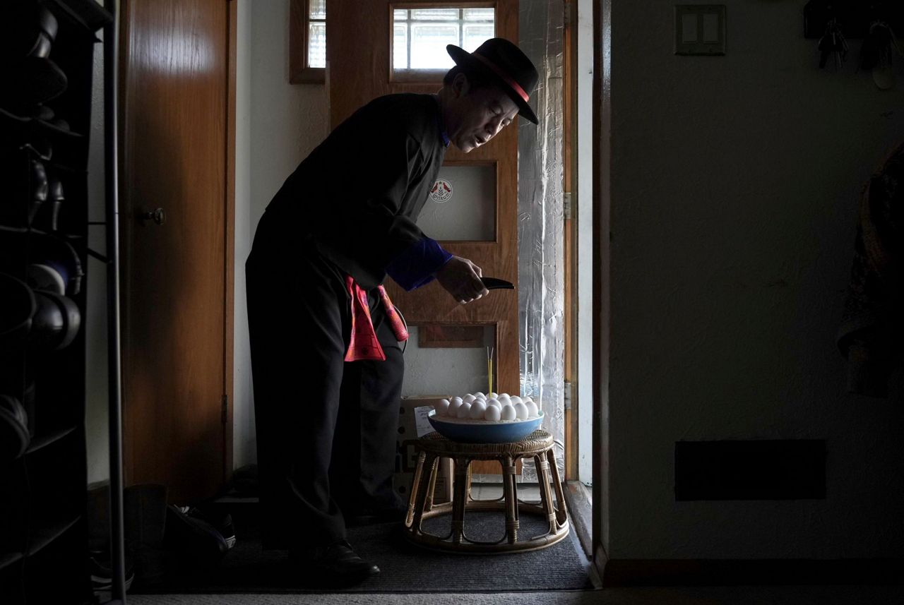 In the US, Hmong 'new year' recalls ancestral spirits while teaching ...
