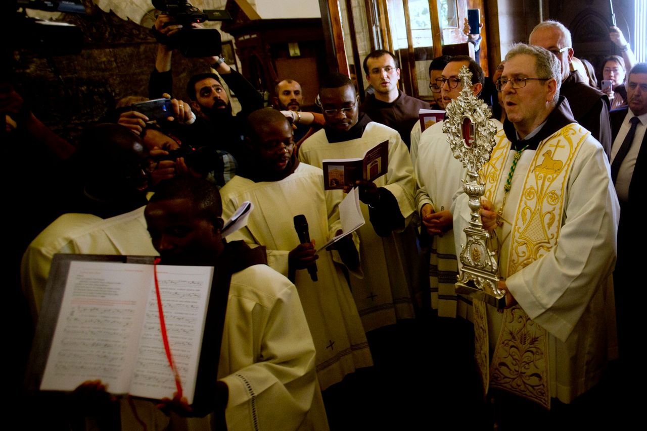 Relic from Jesus’ manger arrives at Bethlehem new home