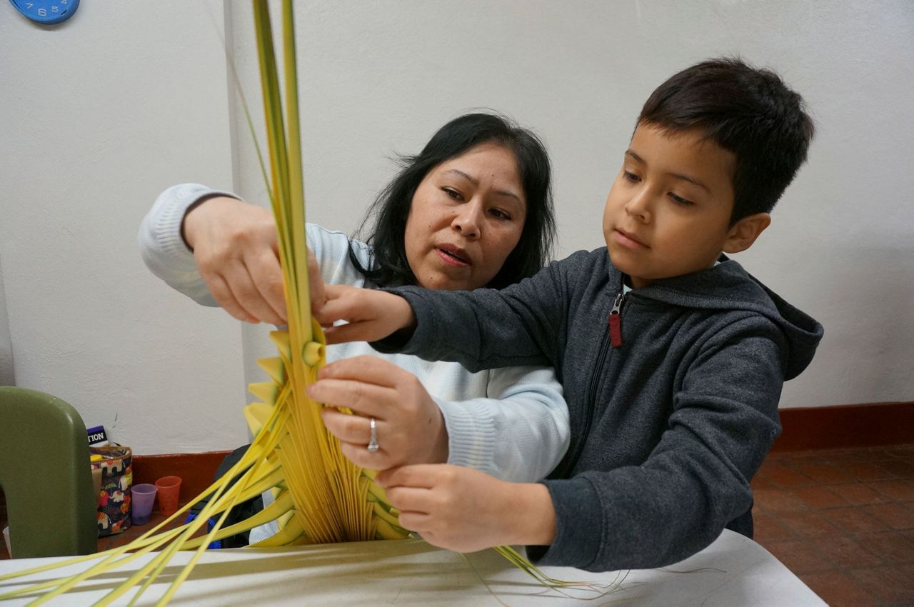 Palm weaving workshops join faith, culture for Palm Sunday