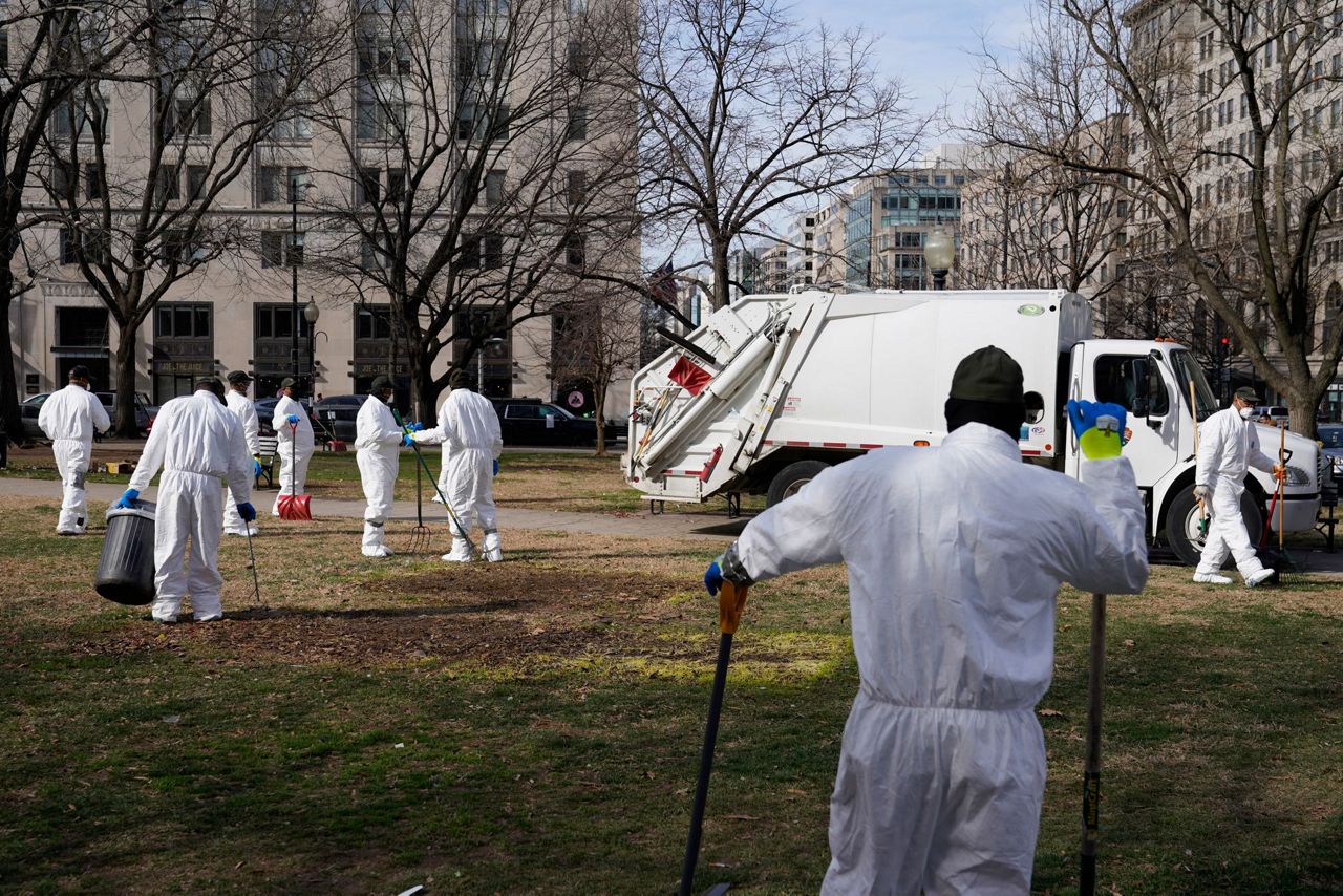 Park Service clears homeless encampment near White House