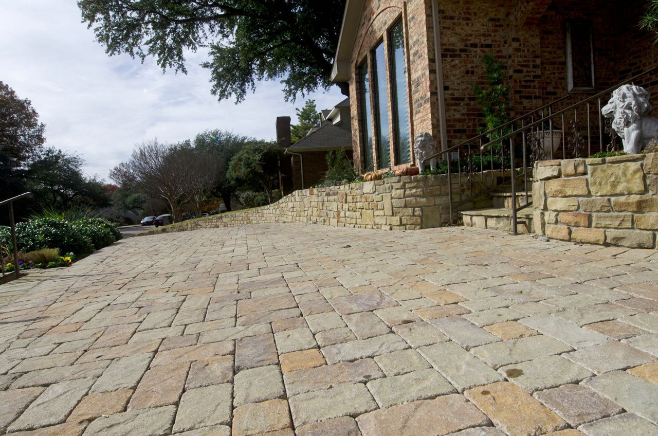 Porous paving options catch on, one driveway at a time