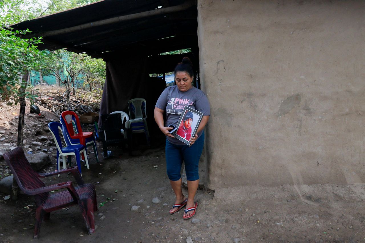 Honduran teen dies in US immigration custody, weeks after crossing ...