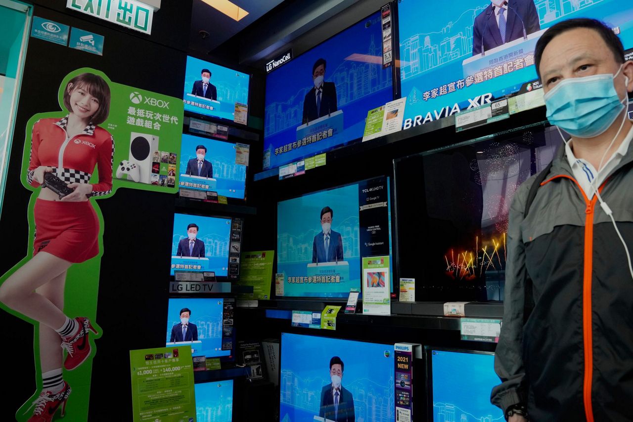 Hong Kong's ex-No. 2 official to stand for leadership polls