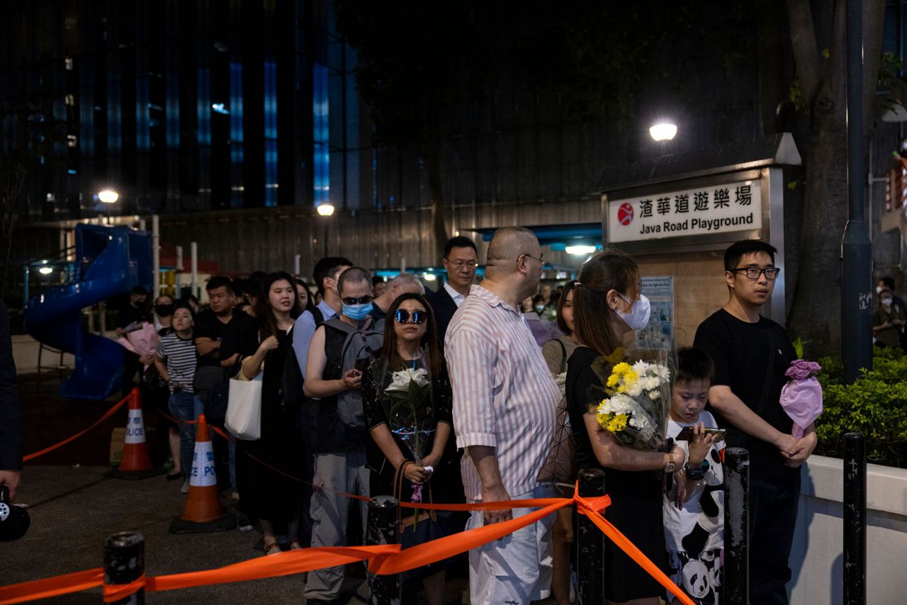Fans pay tribute to Coco Lee, Hong Kong singer who had international ...