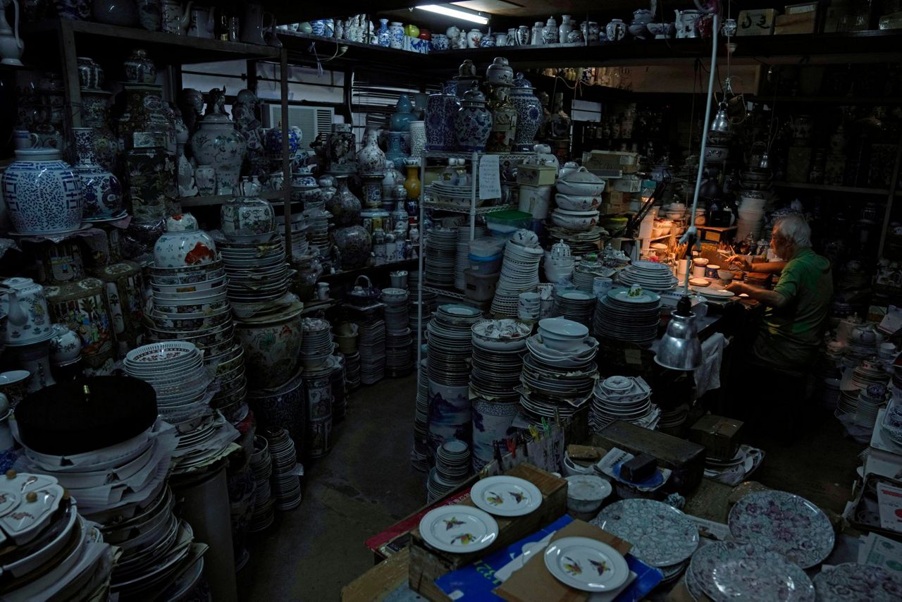 AP PHOTOS: Hong Kong's last hand-painted porcelain factory