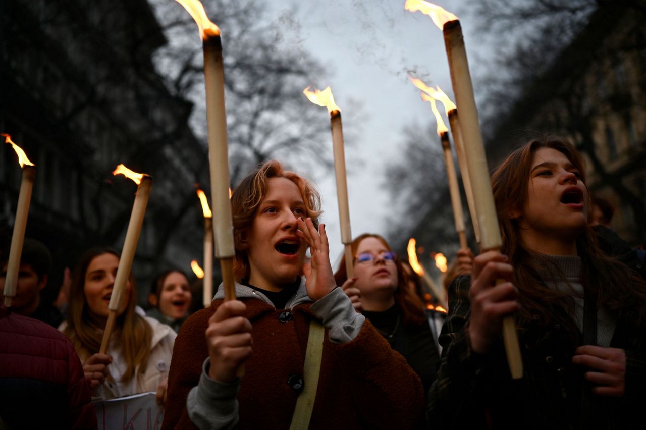 Students call for education reform in Hungary protest march