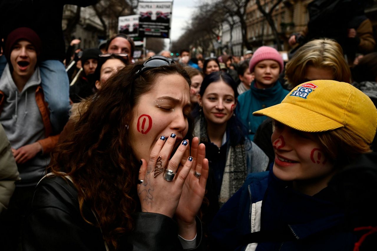 Students call for education reform in Hungary protest march