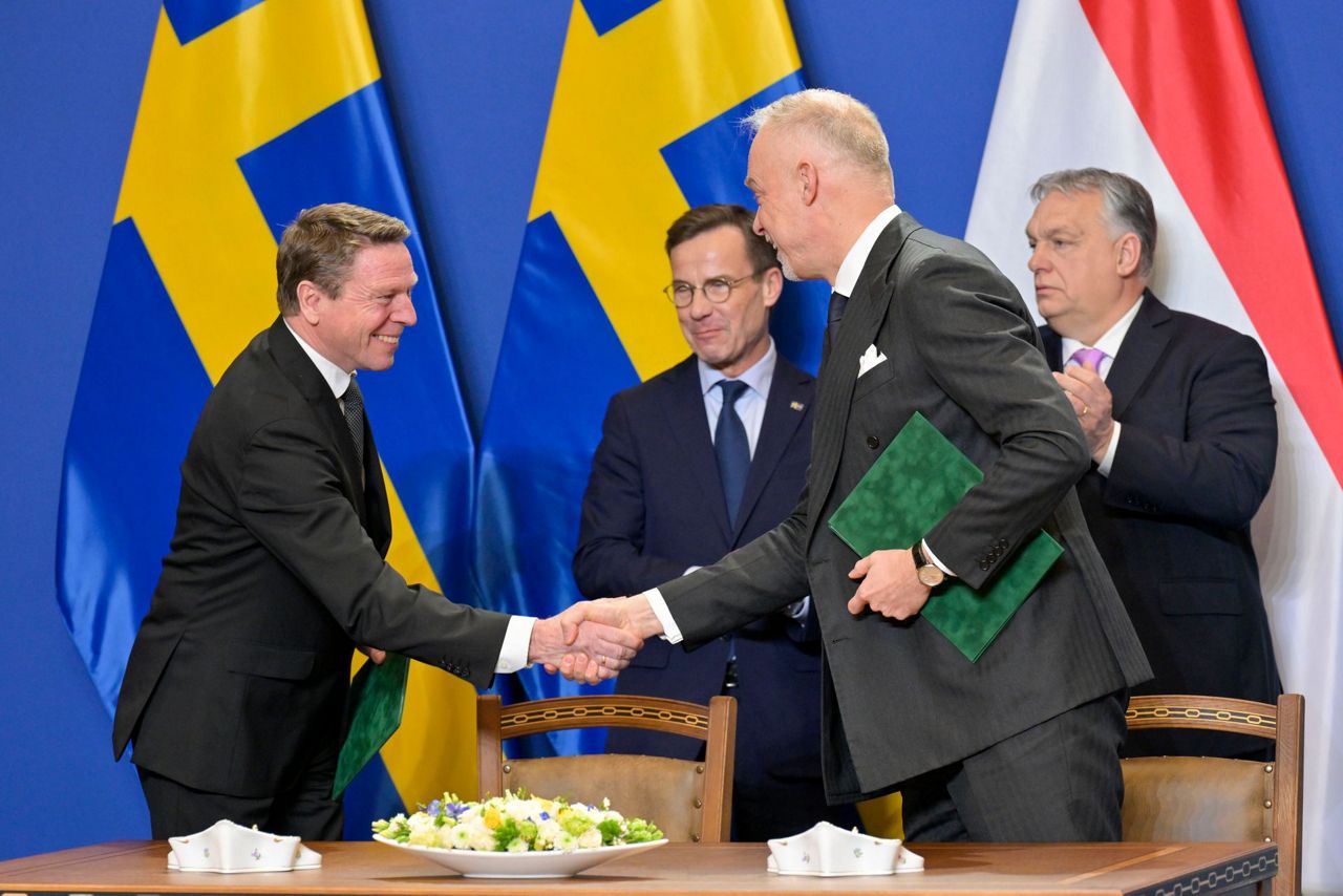 Hungary and Sweden agree on defense deal ahead of final vote on Sweden ...