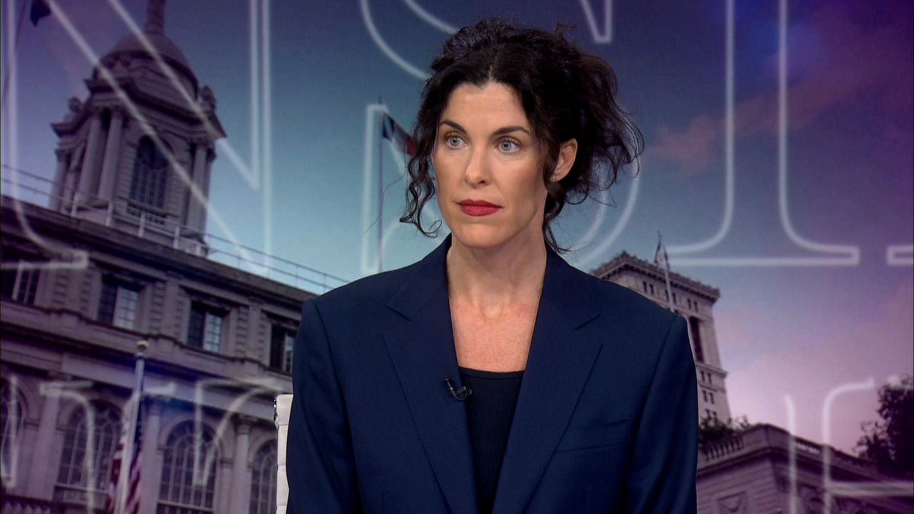 Author Eva Fedderly discusses her new book