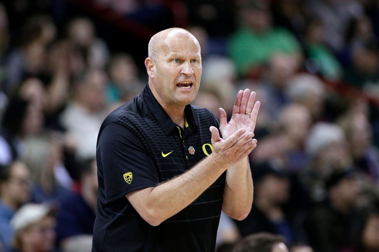 Busy week for Ducks as Graves sits and Ionescu sets record