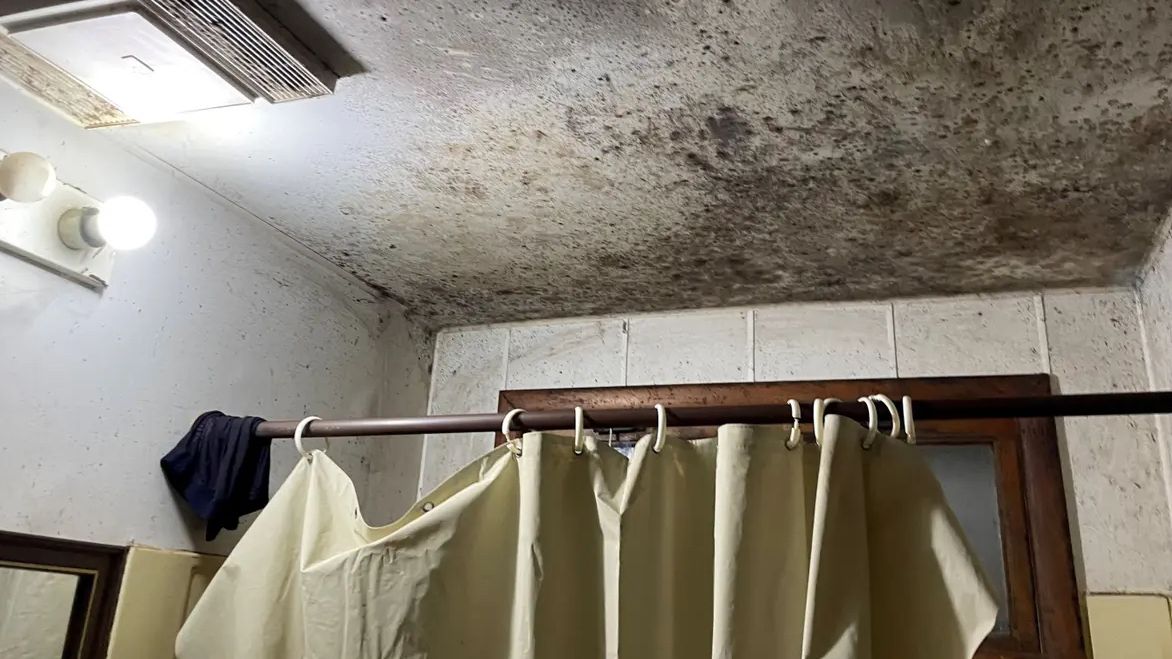 Farm workers in Wisconsin deal with poor living conditions