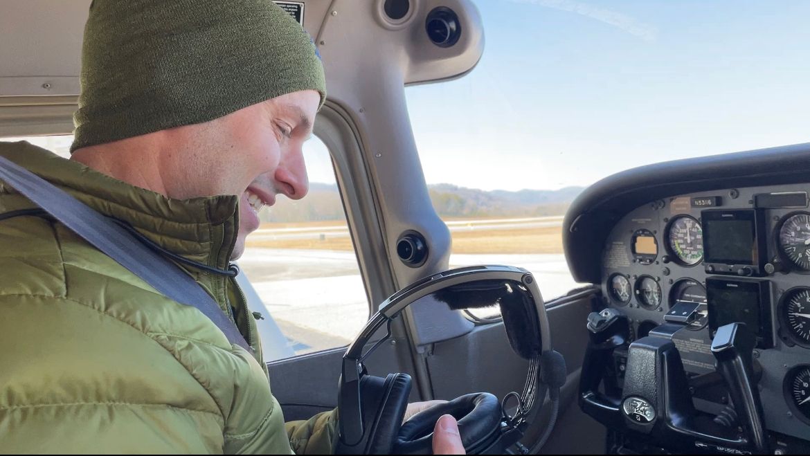 Pilot shortage causes sky-high demand for industry